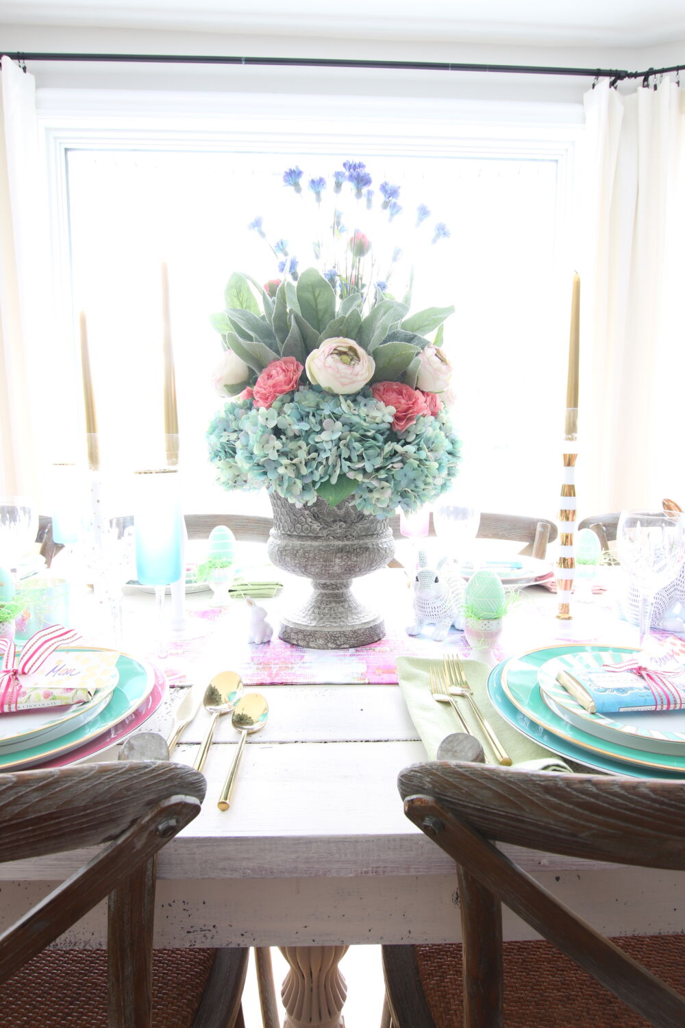 5 Simple Steps to Setting a Gorgeous Easter Table
